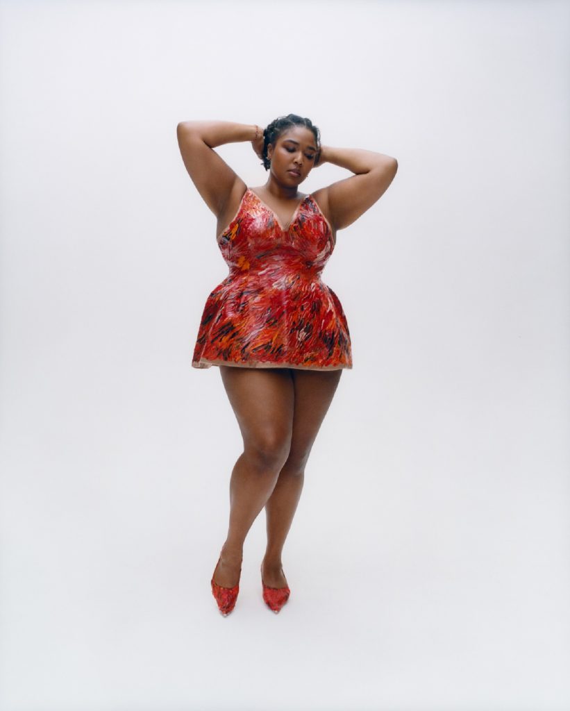 Lizzo(リゾ)が3年ぶりの新曲「Love In Real Life(ラヴ・イン・リアル・ライフ）」をリリース！同時に夏にアルバムをリリース ...